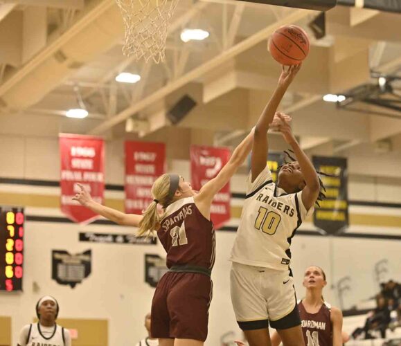 Riccitelli scores 19 to lead Spartans in 52-40 win over Harding | News ...